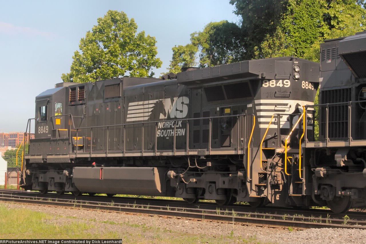 NS 8849